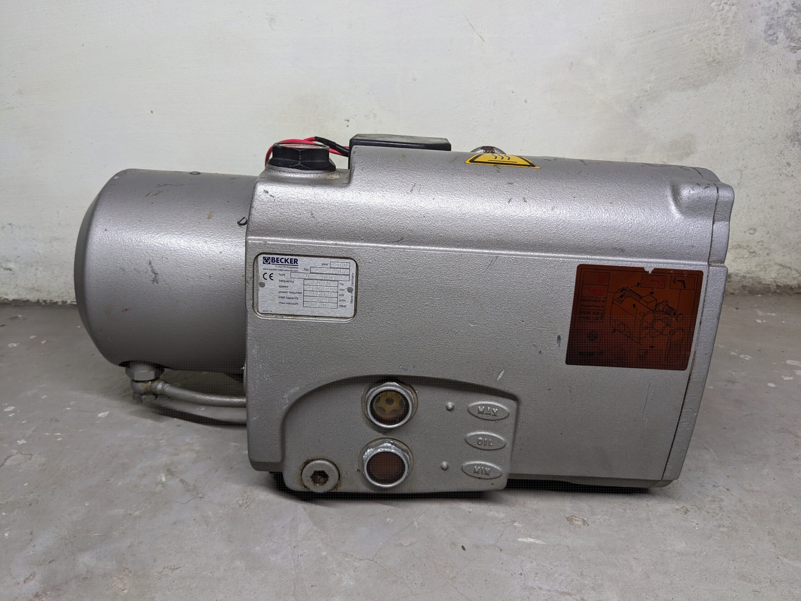 Becker u 4.40 Wuppertal Vacuum Pump - High Performance for Industrial ...